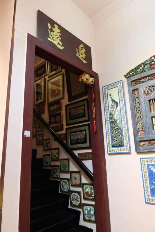 Singapore: Peranakan Culture, Cuisine & Hidden Treasures - An In-Depth Look at the Tour