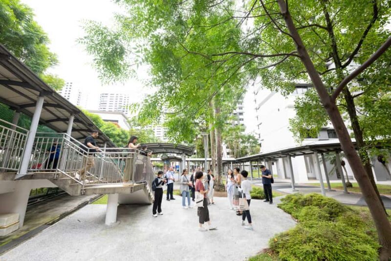 Singapore: Public Housing & Local Life Private Walking Tour - Exploring the Tour Itinerary in Detail