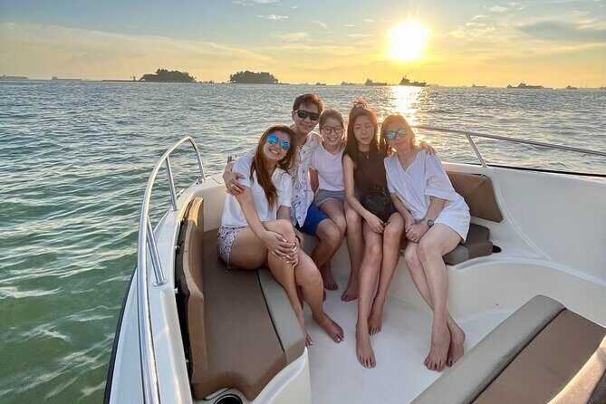 Singapore Southern Islands Speedboat Adventure - Who Should Consider This Tour?