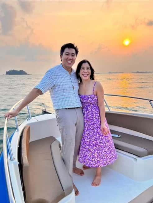 Singapore Speedboat Cruise & Marina Dining Combo - The Sum Up