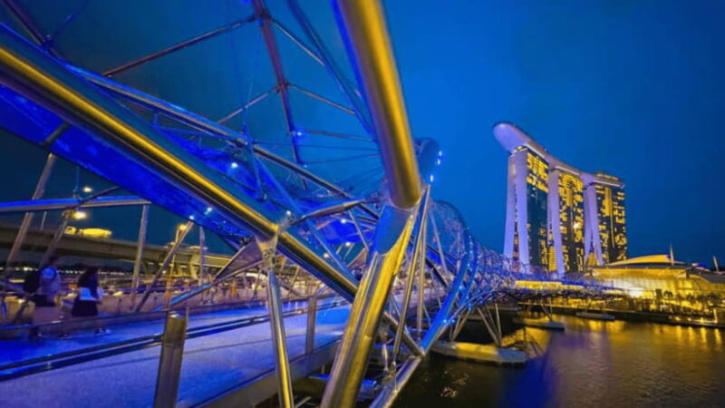 Singapore: Sunset River Cruise and Glittering Light Shows - What the Reviews Say