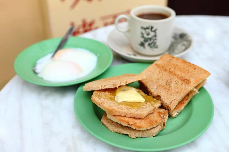 Singapore: The Local Breakfast Club - Key Points