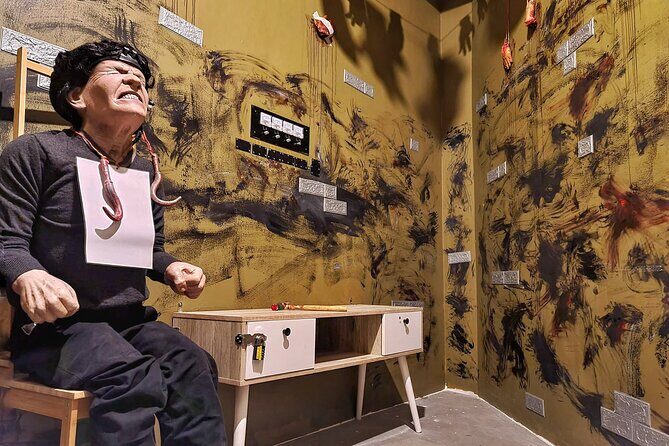 Singapore: Trapped Escape Room Entry Ticket - A Detailed Look at the Experience