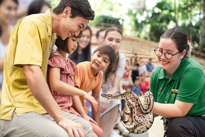 Singapore Zoo Tickets with Tram Ride - Exploring the Singapore Zoo: A Deep Dive
