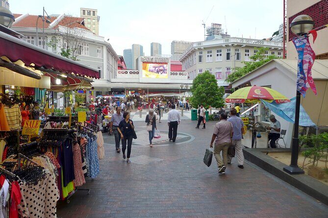 Singapore's Stories and Histories: A Self-Guided Audio Tour - Practicalities and What to Expect