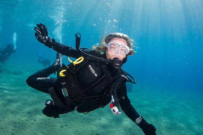 Single Scuba Try-Dive in Puerto del Carmen - small groups - 2 hours - The Underwater Adventure: What to Expect
