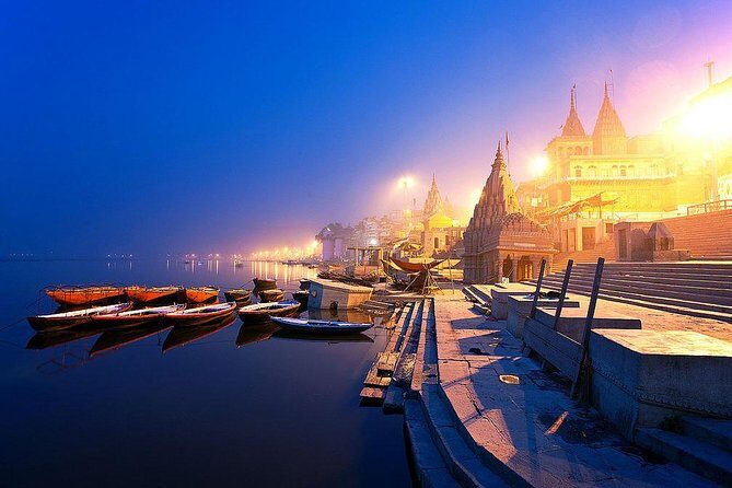 Single Traveler: 11 Days Golden Triangle & Varanasi with Luxury Accommodation, Internal flight - Key Points