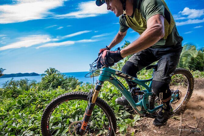 SINGLETRACK MOUNTAIN BIKE - Guided through the jungle - Who Will Love This Tour?