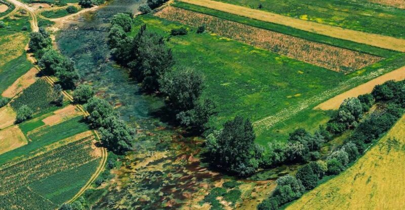 Sinj: Panoramic Flight over Peruca Lake and Dinara mountain - An Introduction to Croatias’ Aerial Charm