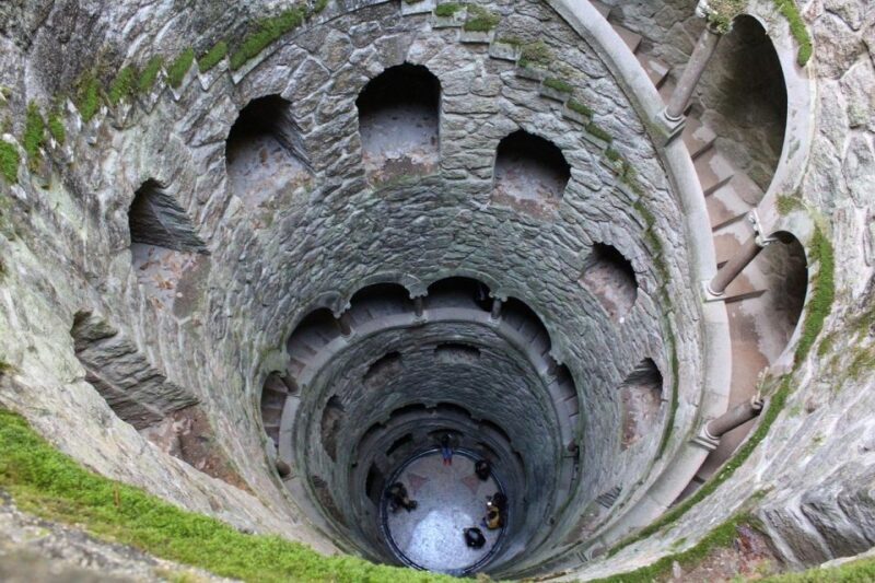 Sintra and Cascais: Private day Tour from Lisbon - FAQ