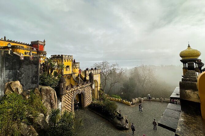 Sintra & Cabo da Roca - Private Van Tour - Starting Out: Seamless Pickup and Early Morning Departure