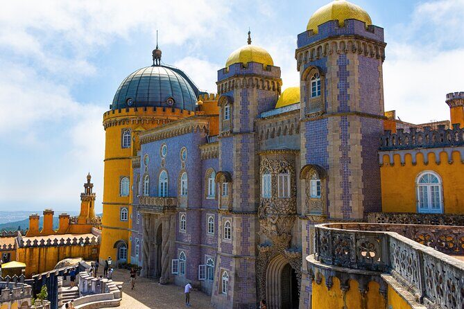 Sintra-Cascais-Pena Palace 8-People Small Group Tour from Lisbon - The Atlantic Coast and Cascais’ Charm