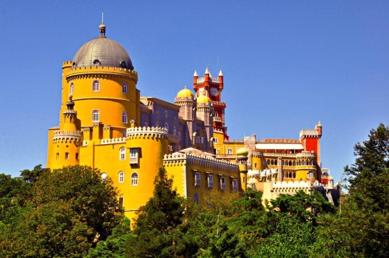 Sintra, Pena, Belém, Cascais & Lisbon Small Group Tour - Who Should Consider This Tour?