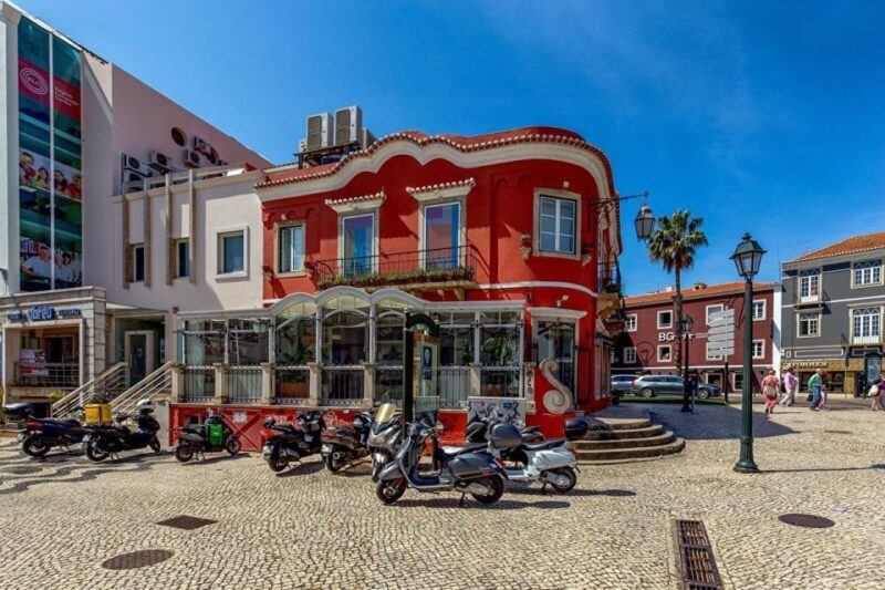 Sintra: Pena Palace. Regaleira. Cabo da Roca & Cascais - The Sum Up: Who Will Love This Tour?