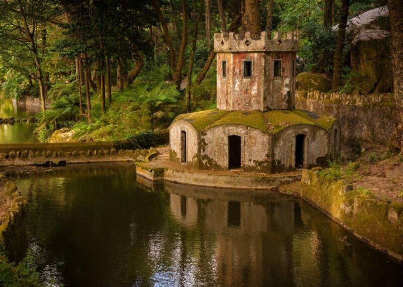 Sintra: Private Tour with Guided Pena Palace Experience - Customization and Pacing