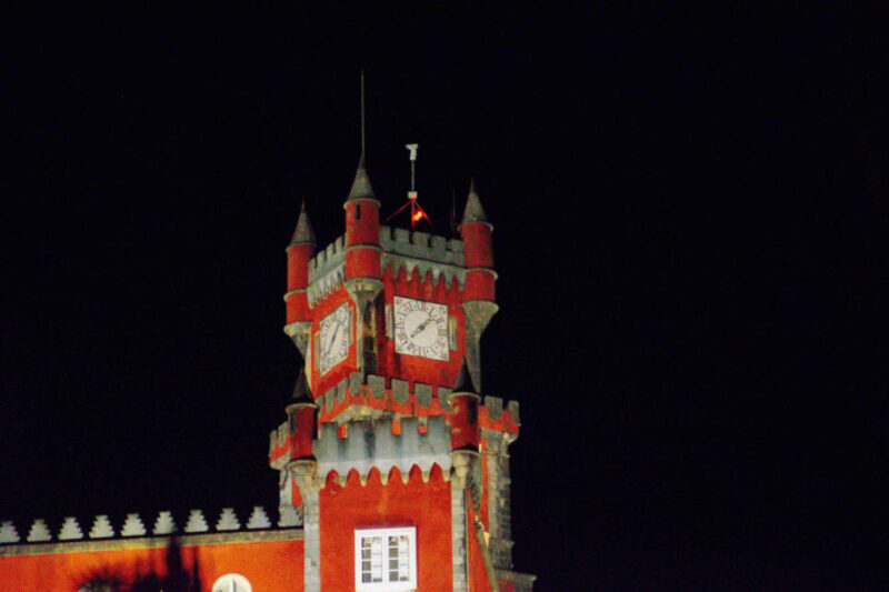 Sintra: Sightseeing Night Tour with Drinks - Exploring the Sintra Night Tour with Drinks: An Authentic Evening Experience