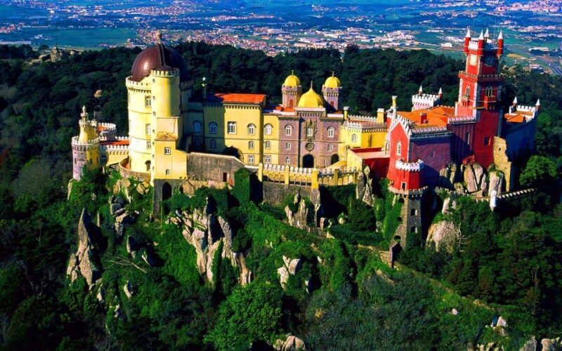 Sintra: -Sintra Sightseeing Tour With Tuk Tuk (1hr) - A Detailed Breakdown of the Itinerary