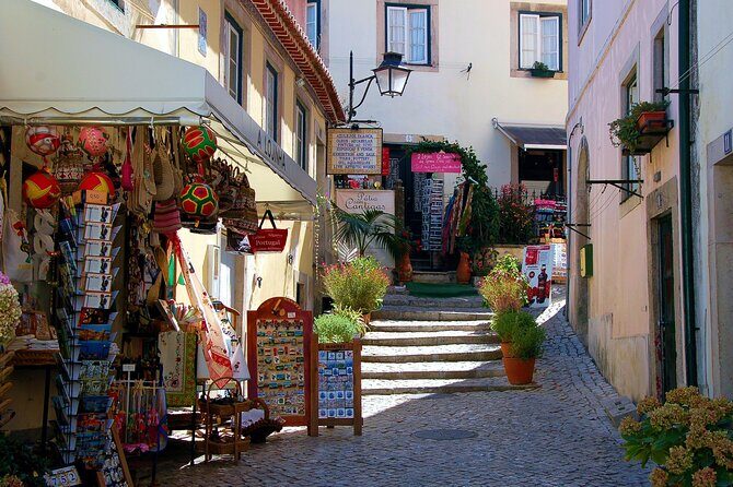 Sintra Small Group Full Day Guided Tour - FAQ