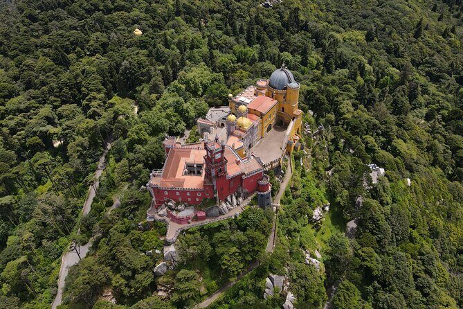 Sintra tour to Pena Palace in vintage car - Private day tour - An In-Depth Look at the Sintra Vintage Car Tour