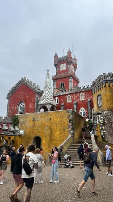 Sintra: TukTuk Tour With a Local Guide - A Closer Look at the Experience