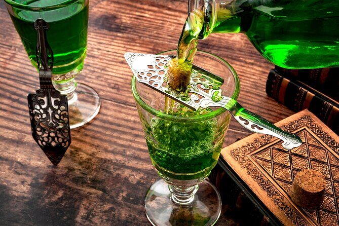 Sip and Saunter: Daytime Cocktail Tour - Who Will Love This Tour?