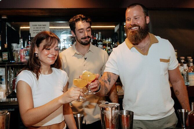 Sip History in the Crescent City Cocktail Making Class - Key Points