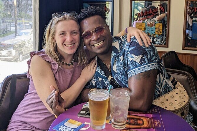 Sips & Secrets of Hawaii Pub Crawl - FAQ
