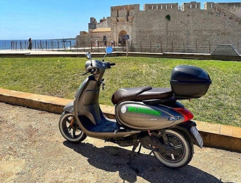 Siracusa e-scooter 125cc rental service - FAQ