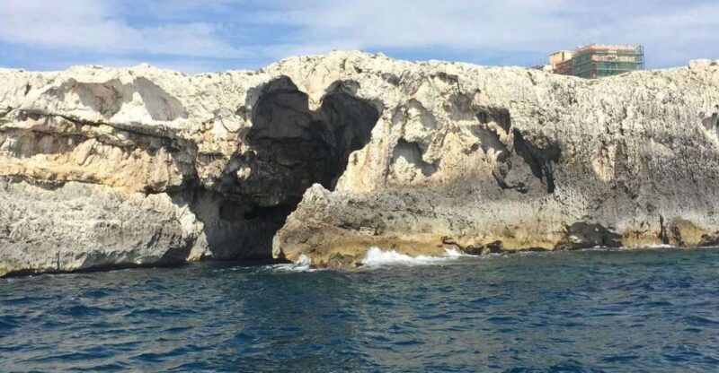 Siracusa: Ortygia Island Boat Tour with Grotto Visit - An In-Depth Look at the Tour Experience