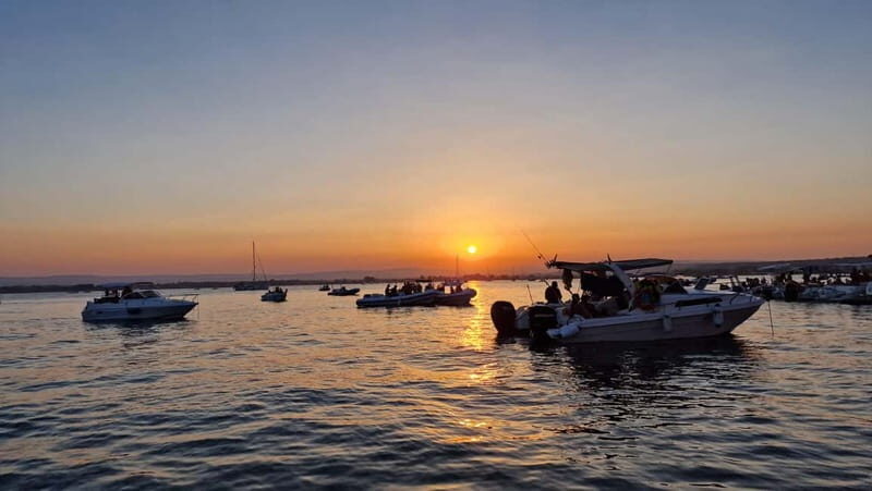 Siracusa: Wine tasting by boat with tour and gourmet food - Introduction
