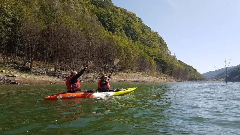 Siriu Lake Kayaking and Via Ferrata - Key Points