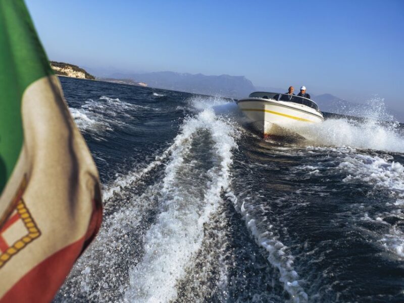 Sirmione: Scenic Afternoon Boat Cruise with Prosecco & Snack - Starting Point and Initial Impressions