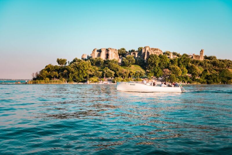 Sirmione: Sunset Boat Cruise with Local Wine - Who Will Enjoy This Tour?