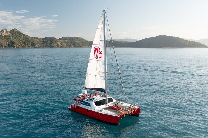 Siska - 2 day 1 Night - Maxi Sailing Tour of the Whitsundays - The Experience: Authentic Sailing with a Breeze of Adventure