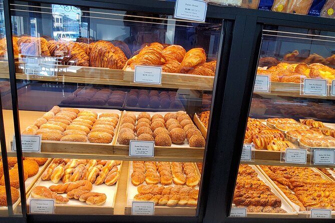 Sit & Snack by Best Detroit Walking Tours - The Value and Experience