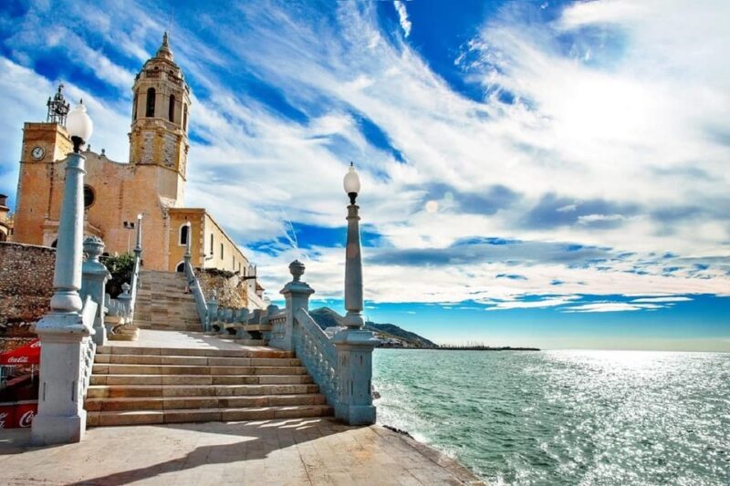 Sitges: Sailboat trip + walking tour and wine cellar tour - An In-Depth Look at the Experience