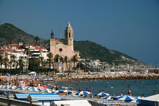 Sitges sailing, walking and winery tour - Key Points