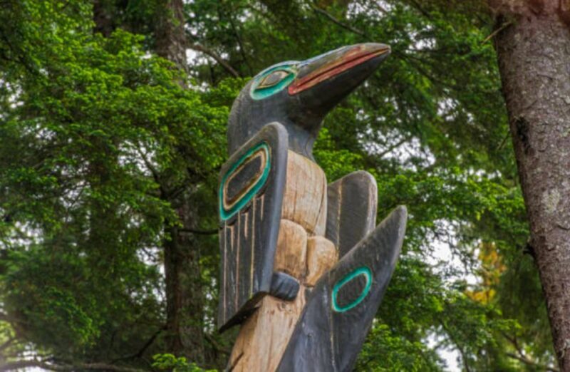 Sitka: Totem Poles, Raptor Centre, & Fortress of Bears Tour - Key Points