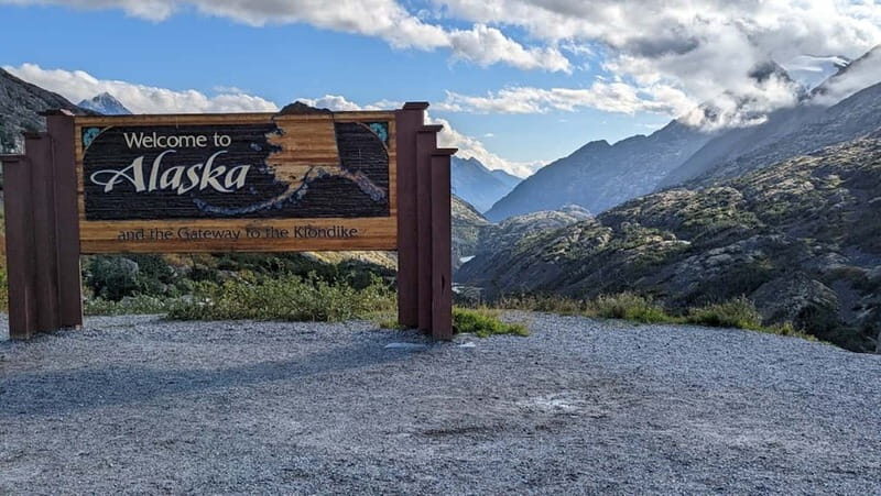Skagway: Yukon, White Pass, & Husky Sled Camp Combo Tour - The Itinerary in Detail