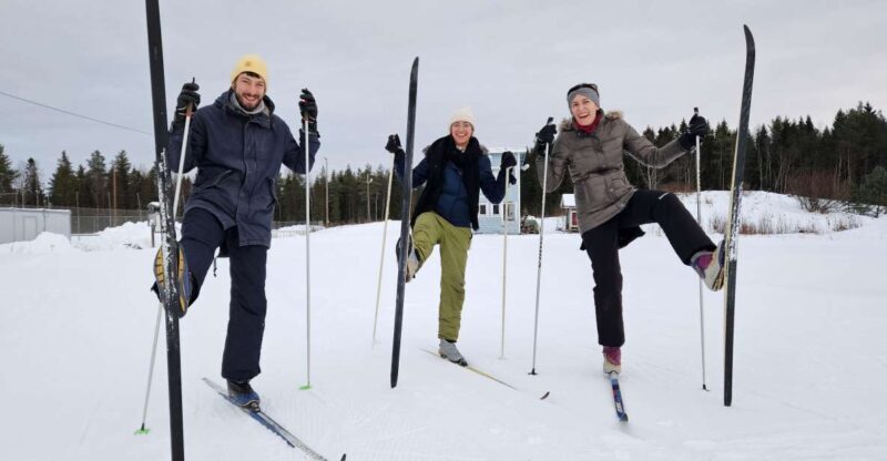 Ski or Snowshoe rental in Sea Lapland - Diving into the Experience in Sea Lapland
