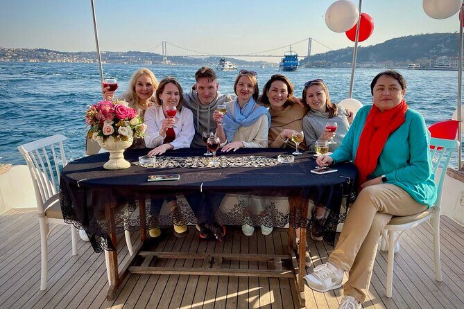 Skip line Old Town tour with Bosphorus Yacht Ride - FAQs