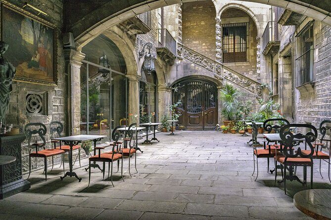 Skip-the-line Barcelona Cathedral with Private Guide - FAQ