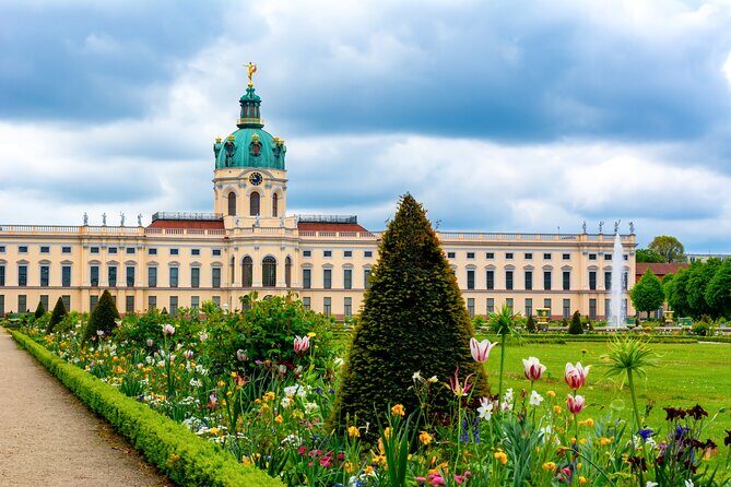 Skip-the-line Charlottenburg Palace Private Tour & Transfers - FAQs
