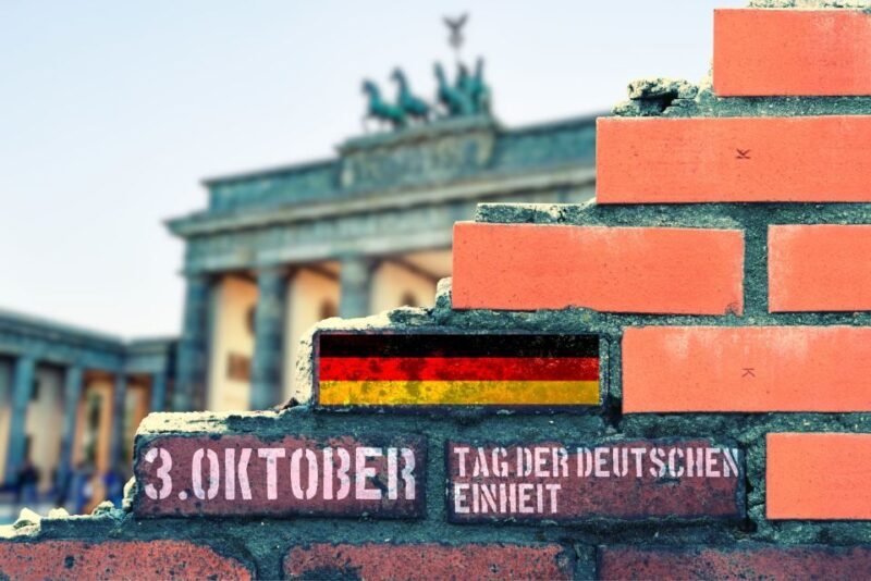 Skip-the-line DDR Museum and Berlins Old Town Private Tour - Who Should Consider This Tour?