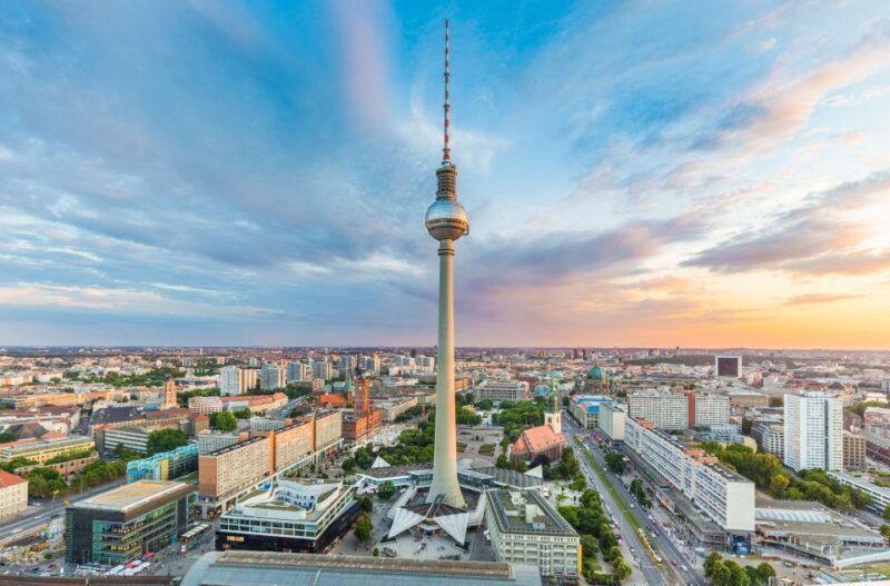 Skip-the-line DDR Museum and Berlins Old Town Private Tour - FAQ