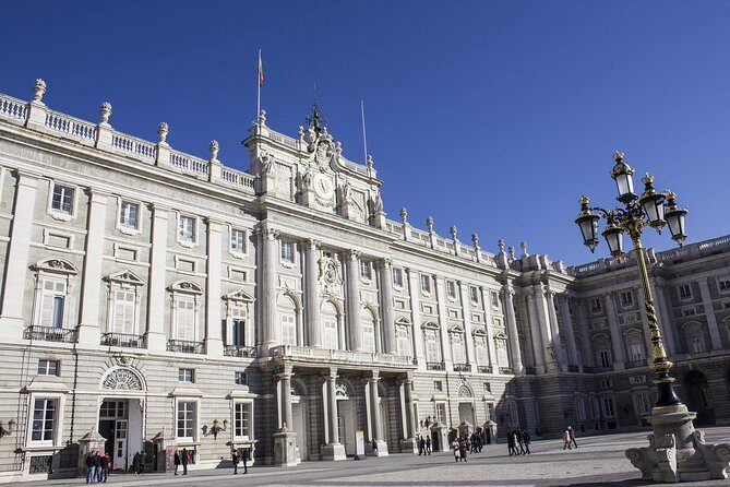 Skip-the-line Madrid Royal Palace with tapas tasting & Retiro Park - Practical Tips for Participation