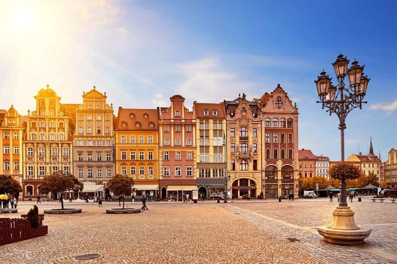 Skip-the-line National Museum and Old Town Private Tour - FAQ