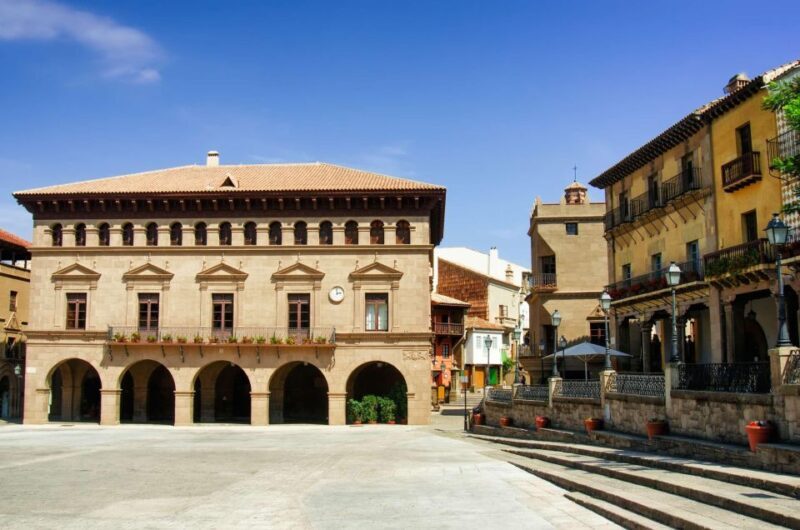 Skip-the-line Poble Espanyol Barcelona Spanish Village Tour - Key Points