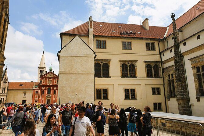 Skip the Line: Prague Castle Ticket and Introductory Overview - FAQ