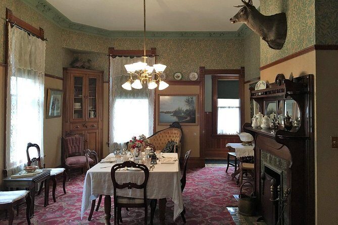 Skip the Line: Public Tour-Adult Admission Ticket (50 mins) - FAQ
